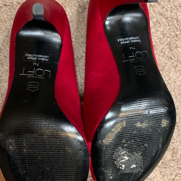 LOFT | Shoes | Loft Red Floral Pumps | Poshmark